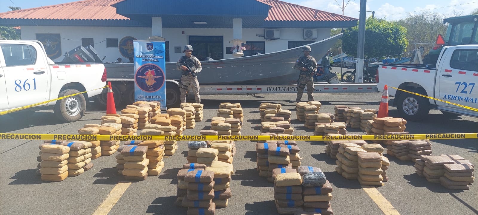 Senan Decomisa Más De 700 Paquetes De Presunta Droga Al Sur De Farallón